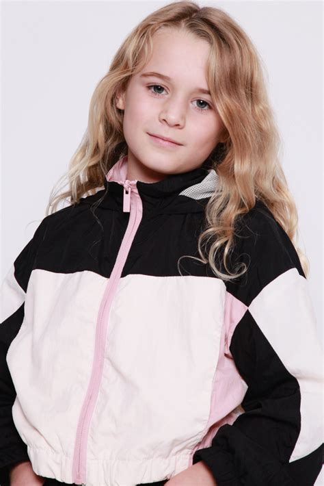 Daisy W Mentor Model Agency Sheffield
