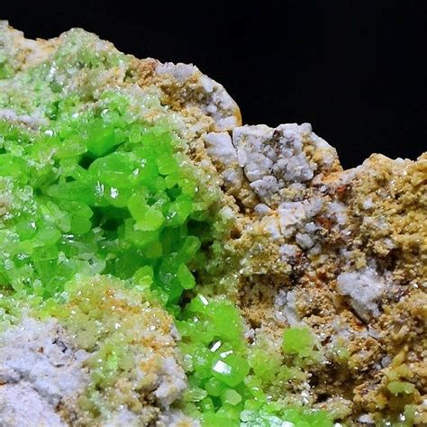 Superb Pyromorphite Specimen 4×10×4 Cm 260 G Catawiki