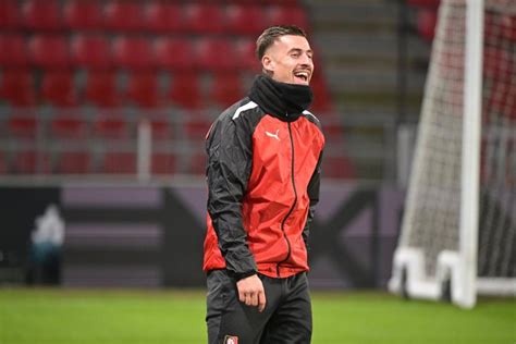 Baptiste Santamaria Rennes Se Rapproche De Nice