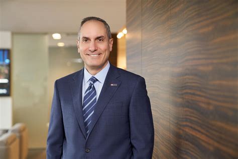 Andrew Cecere Ceo Of Us Bank Had Total Compensation Of 15 9 Million In