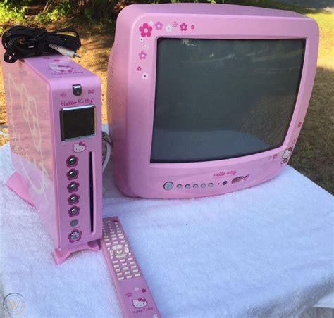 Hello Kitty 13 Crt 720p Television And Dvd Player With Remotes