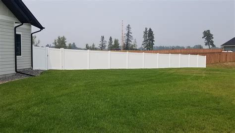 Vinyl Fence Imagery And Examples Idaho Fence