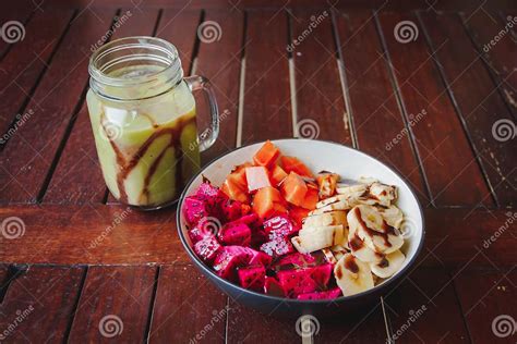 Healthy Fruit Breakfast Stock Image Image Of Dragonfruit 85150383