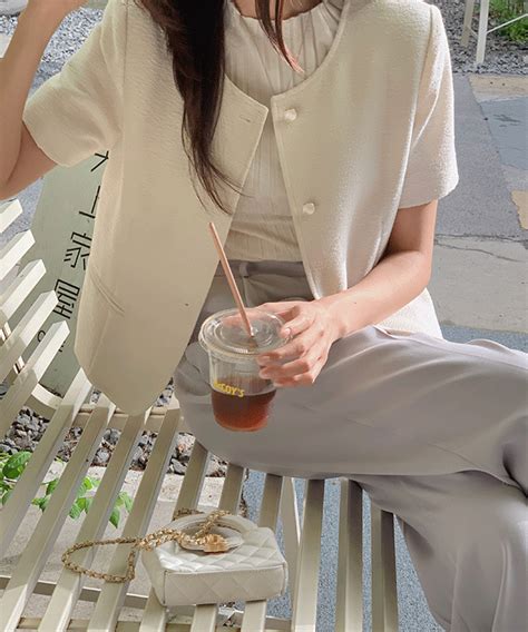 제니 반팔 트위드 자켓 에이블리