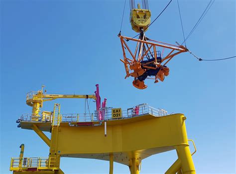 Jacket Lifting Tool East Anglia One Twd