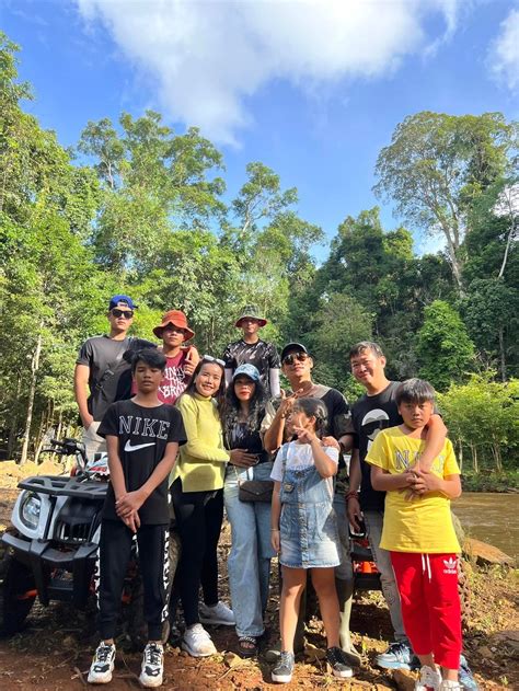 Sweet ដល់ហើយប្តីប្រពន្ធ អាយដល លោក ឧកញ៉ា ព្រាប សុវត្ថិ ទម្លាយរូបថតផ្អែមល្ហែមប៉ុន្មានសន្លឹកនេះ