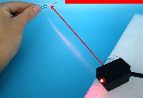 original square reflection laser sensor photoelectric switch infrared sensor visible light