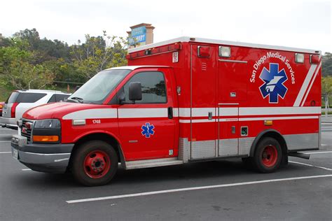 Sd Medical Services Gmc Ambulance In San Diego So Cal Metro Flickr