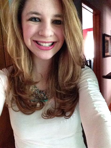 Short Layered Haircut For A Framed Face