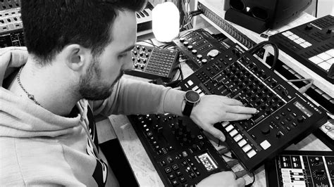 My Currently Favourite Combo Octatrack Mk2 Syntakt Tr8s R Elektron