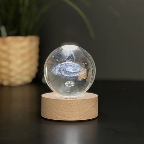 레스터 크리스탈 수정구 캐릭터 각인 기념일 무드등 아이디어스 레스터 크리스탈 수정구 캐릭터 각인 기념일 무드등 아이디어스