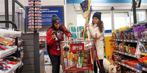 Consumer Sentiment Slides In March Even Republicans Are Starting To Worry Barron S