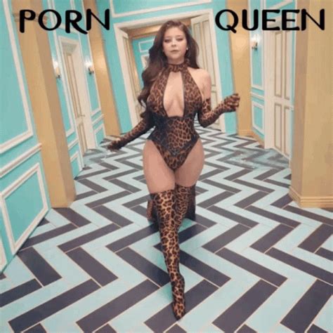 Porn Queen Gif Porn Queen Discover Share Gifs