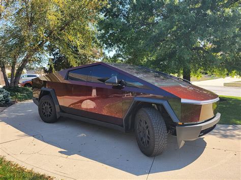 Color Shift Fade Chameleon Vinyl Wrap And Ppf Cybertruck Photos And Videos Tesla Cybertruck