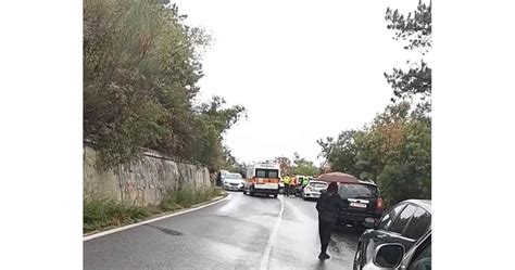 Главният път Варна Бургас е затворен заради катастрофа