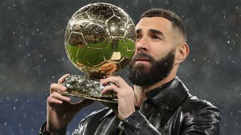 МВД Франции представило список признаков указывающих на связь Карима Бензема с террористами «В