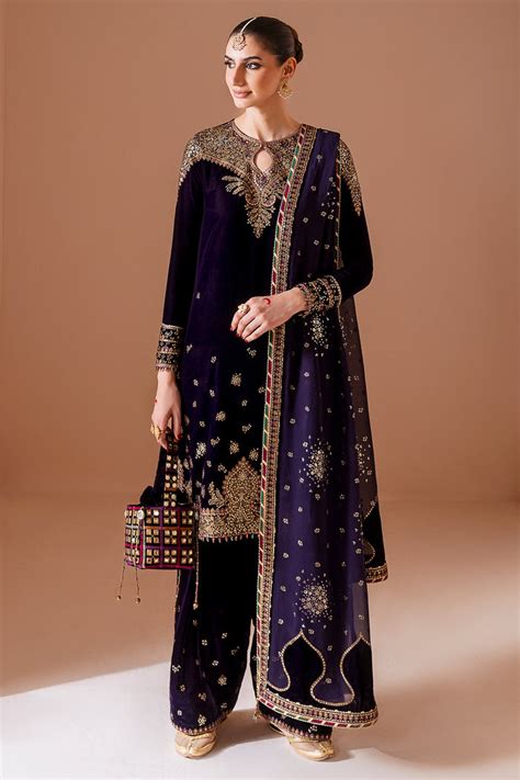 Premium Velvet Designs For Women Jazmin