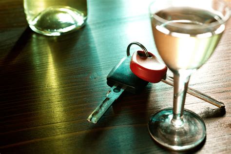 How To Open A Wine Bottle Without A Corkscrew Ways To Get Your Wine