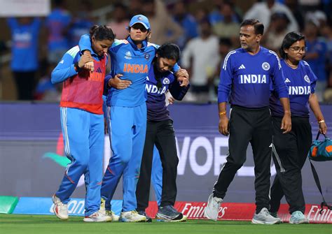 Womens Odi World Cup Twitter On The Edge As Pratika Rawal Injures