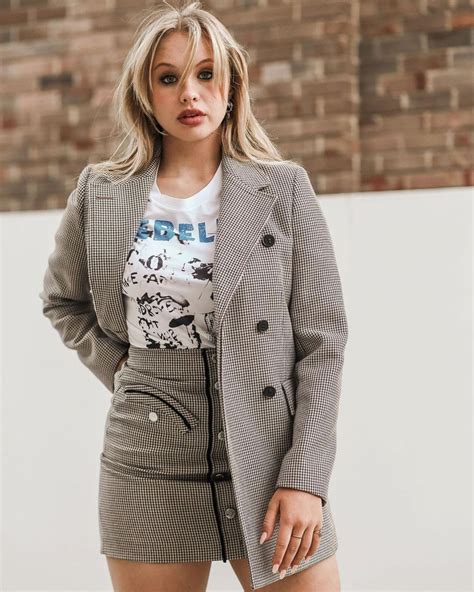 Olivia Deeble At A Photoshoot July 2019 Hawtcelebs