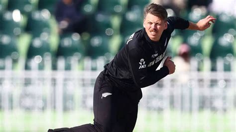 Michael Bracewell Shines As New Zealand Restrict Bangladesh To 2369 In