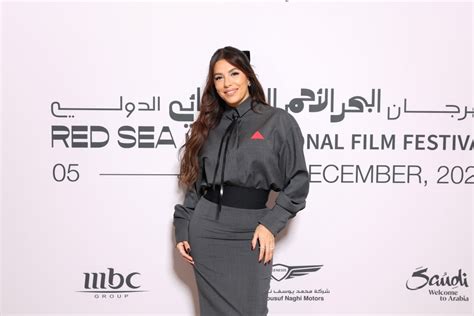 النجمة العالمية إيفا لونغوريا في لقاء خاص مع هي من مساحتنا الخاصة في