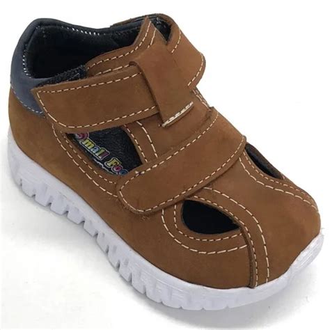 148360 Затворени детски сандали за момче 21 27 кафяв цвят Обу