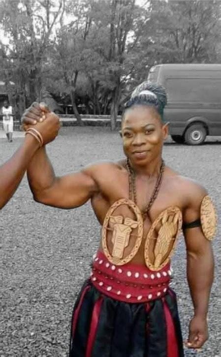 Jonga Regina R Afromuscles