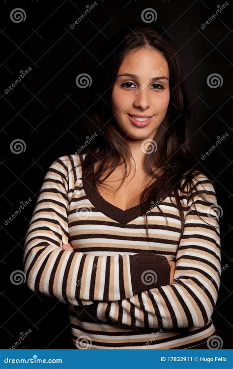 Jeune Et Belle Pose De Femme Image Stock Image Du Attrayant Regard
