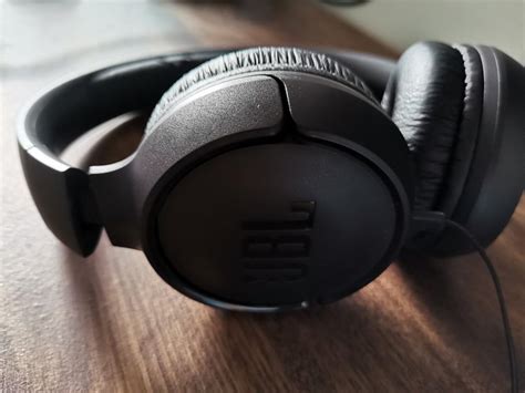 Jbl Wired Headphones Audio Headphones Headsets On Carousell