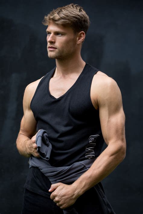 Josh Kempton Evolve Model