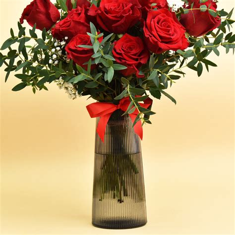 Order 12 Red Rose In Premium Vase Online Same Day Delivery Uae Fnpae