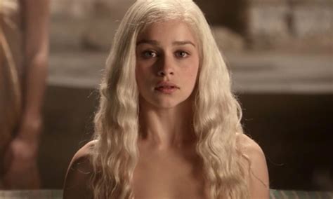 Emilia Clarke Speaks About The Hated Game Of Thrones Finale Giant
