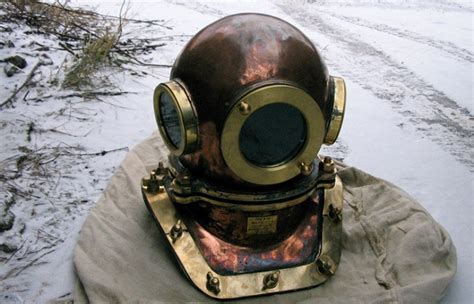 Со дна Балтики поднят погибший советский водолаз