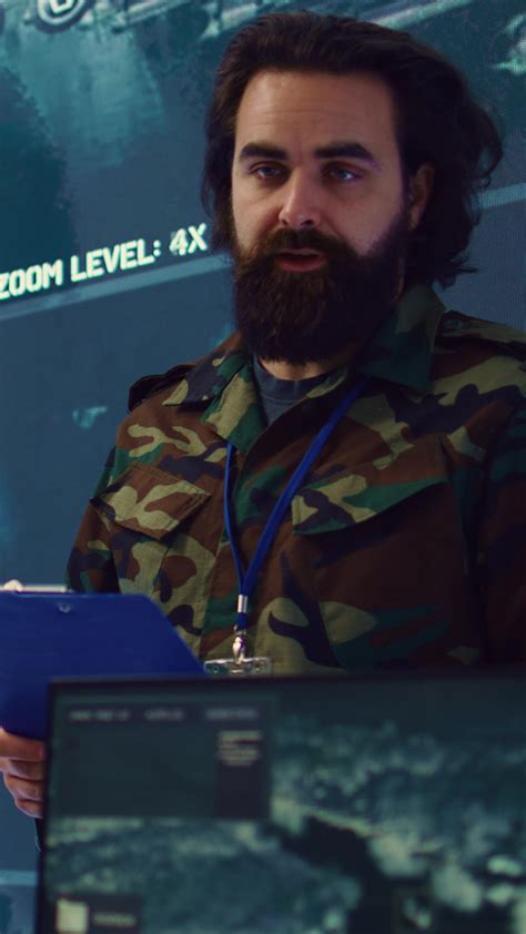 Vertical Infantry Unit Leader Coordinating Troops To Execute Special Operations Briefing Crew