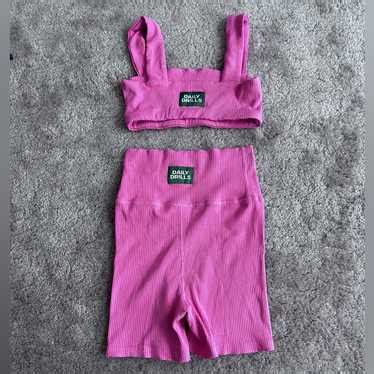 Daily Drills Pink Workout Set In Cheeks Ribbed Lawson Gem