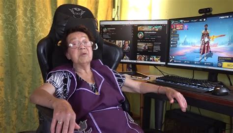 Mami Nena La Abuelita Gamer Y Campeona De Free Fire
