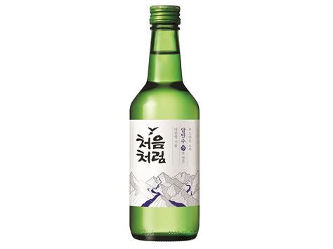 롯데칠성 처음처럼 알코올 도수 16 5도로 낮춰…시판 소주 최저