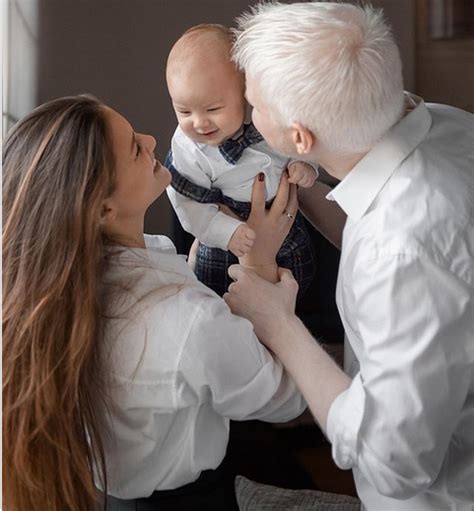 როგორ ერთობიან ნანუკა გუდავაძე და ბერუკა ივანიშვილი ვიდეო კვირის პალიტრა