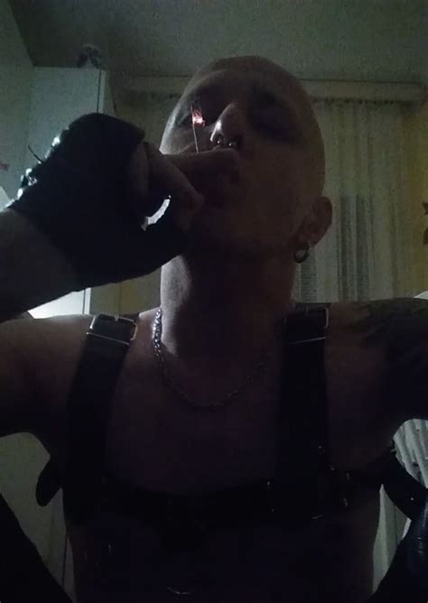 Smoke Leather ThisVid Com