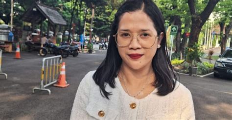 Berkurban Sosialita Novita Emilda Memaknai Idul Adha Dengan Keikhlasan Hal 2