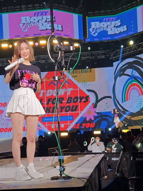 230226 Itzy Ryujin Kpopping