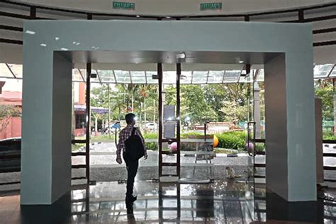 Rfid Detection Security Gate Systems W550 Grantryless Wiserf