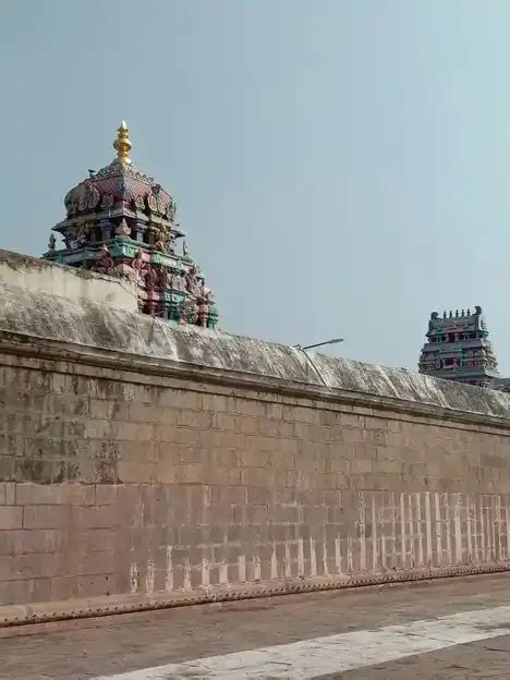 அருள்மிகு பூவராக சுவாமி திருக்கோயில் ஸ்ரீமுஷ்ணம் 608703 Arulmigu