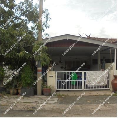 Storey Terrace House