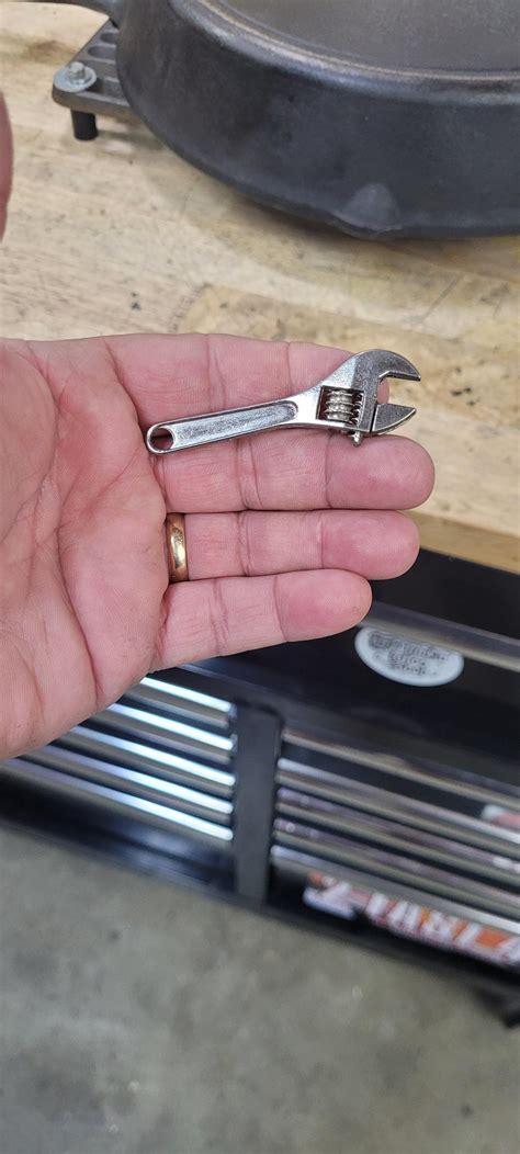 Another Tiny Tool Can Get A Tight 14 With It Rtools