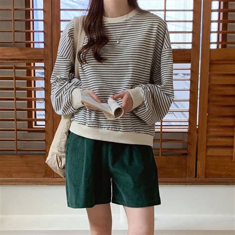 여성 라운드넥 단가라 세미크롭 긴팔 맨투맨 티셔츠