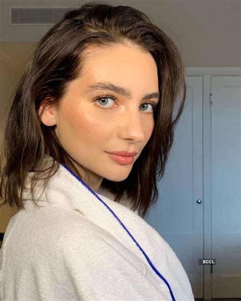 Meet Paul Walkers Model Daughter Meadow The Etimes Photogallery Page 37