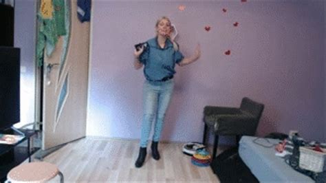 Bully Queen Bee Custom Stripping Lilcharlottes Secret World