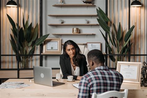 understanding and applying source credibility theory